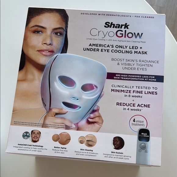 Shark | Skincare | Shark Cryo Glow Under Eye Cooling Led Mask | Poshmark